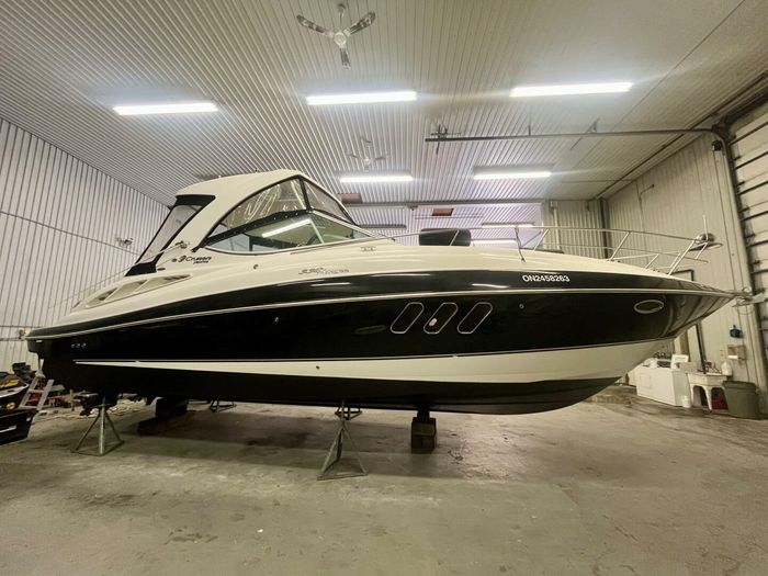 Cruisers Yachts 330 Express 2011 Used Boat for Sale in Keswick, Ontario ...