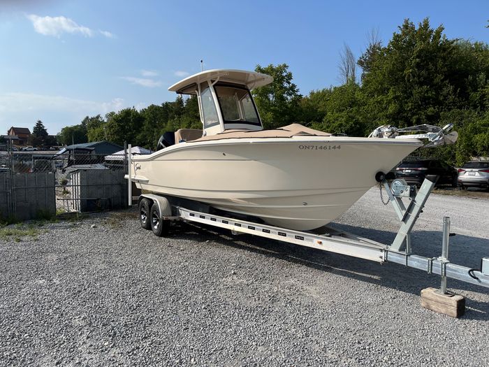 Scout 235 XSF CENTRE CONSOLE 2021 Used Boat for Sale in Toronto ...