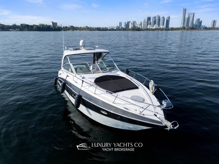 38ft Cruisers Yachts 360 Express 2009 Used Boat for Sale in Toronto ...