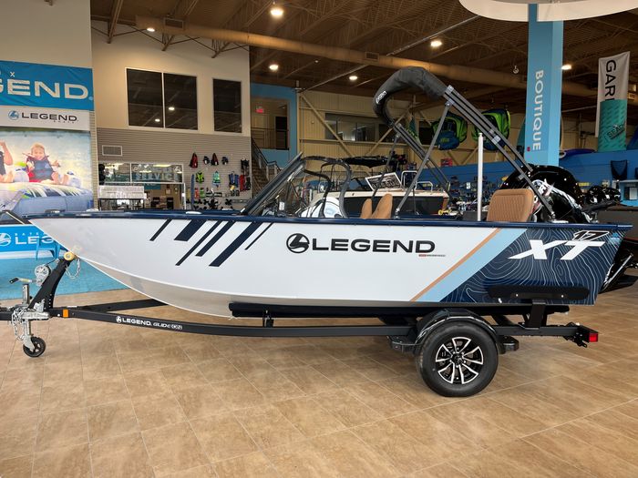 Legend 17 XT Sport 2025 New Boat for Sale in Sainte-Marthe-sur-le-Lac ...