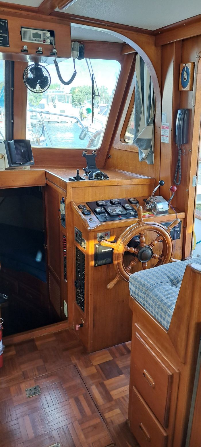 CHB 36 1981 Occasion Bateau à vendre au Montréal, Québec - BoatDealers.ca