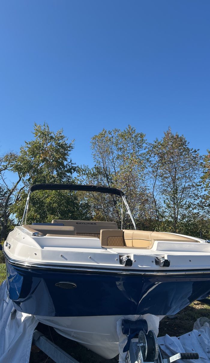 Bayliner D20 2025 New Boat for Sale in Mactier, Ontario - BoatDealers.ca