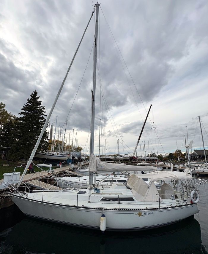 C&C 35 MK III 1984 Used Boat for Sale in Toronto, Ontario - BoatDealers.ca