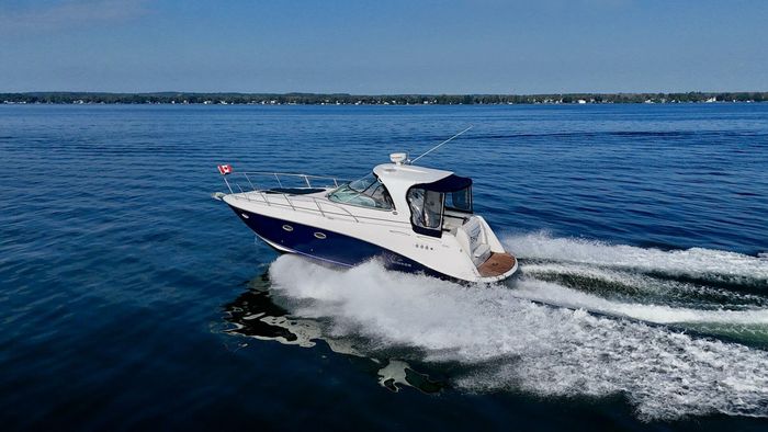 Rinker 360 Express Cruiser 2009 Used Boat for Sale in Midland, Ontario ...
