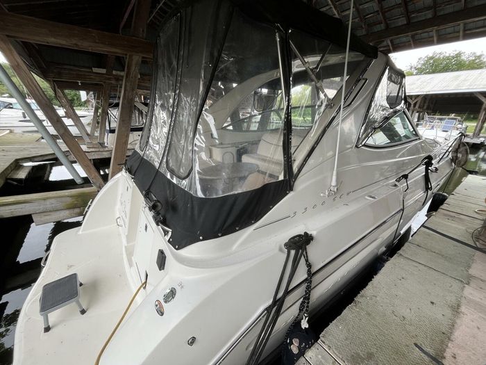 Maxum 3300 SCR 2000 Used Boat for Sale in Midland, Ontario - BoatDealers.ca