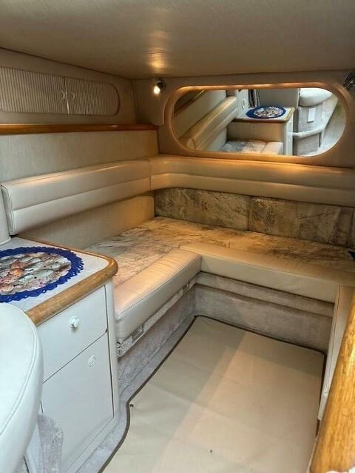 Sea Ray 330 Sundancer 1996 Used Boat for Sale in Midland, Ontario ...