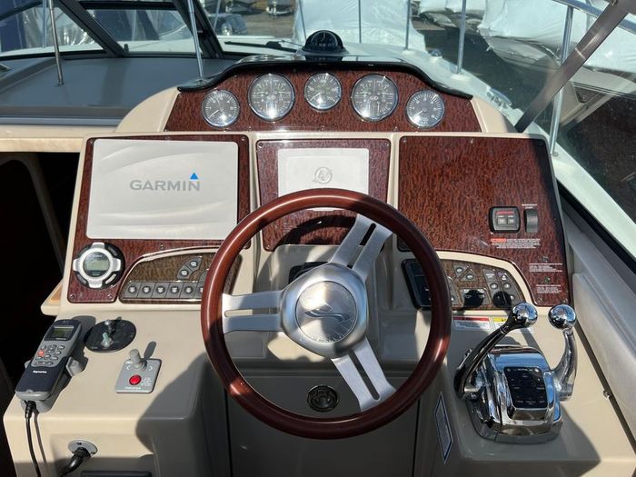 Sea Ray 350 Sundancer 2010 Used Boat for Sale in Saint Catharines ...