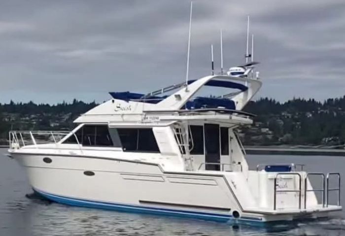 Commander Boats 38 1998 Used Boat for Sale in North Vancouver, British ...