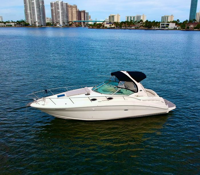 Sea Ray Sundancer 320 2003 Used Boat for Sale in Pickering, Ontario ...