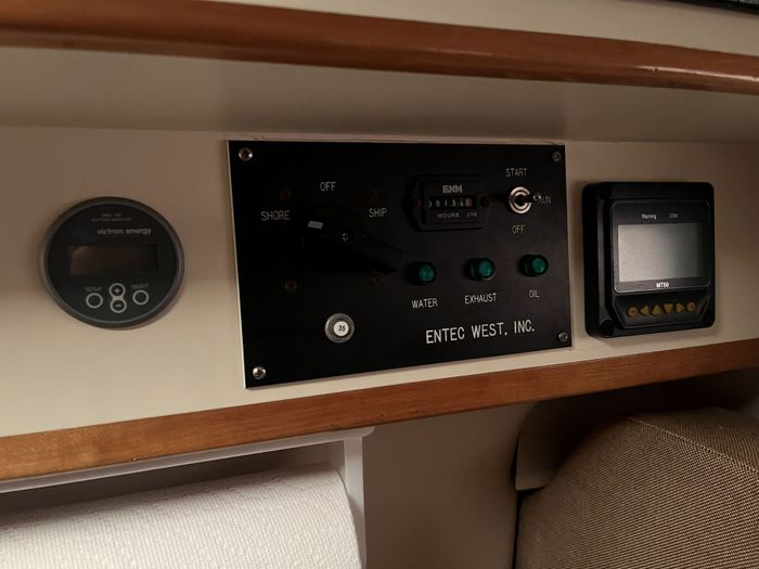 Albin Newport Edition 2008 Used Boat for Sale in Midland, Ontario ...